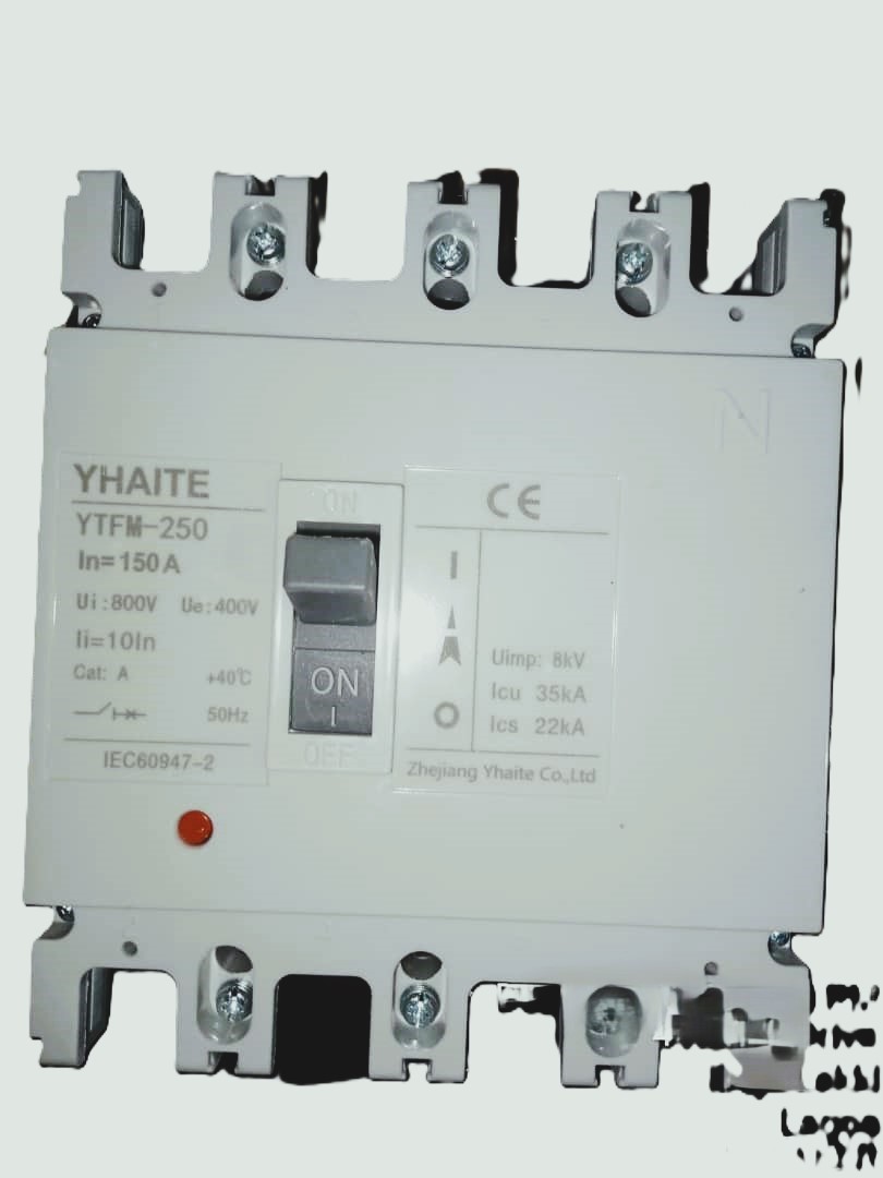 4 pole 150A, 600Vac MCCB(1500Vac)